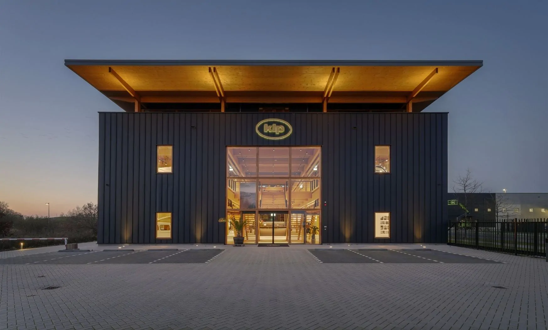 Kip Store | bedrijfsverlichting.nl